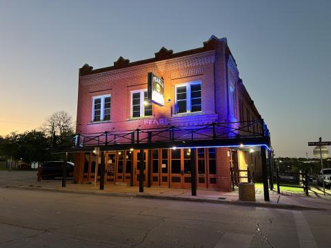 Pearl's Saloon | Bar & Nightlife | Stockyards